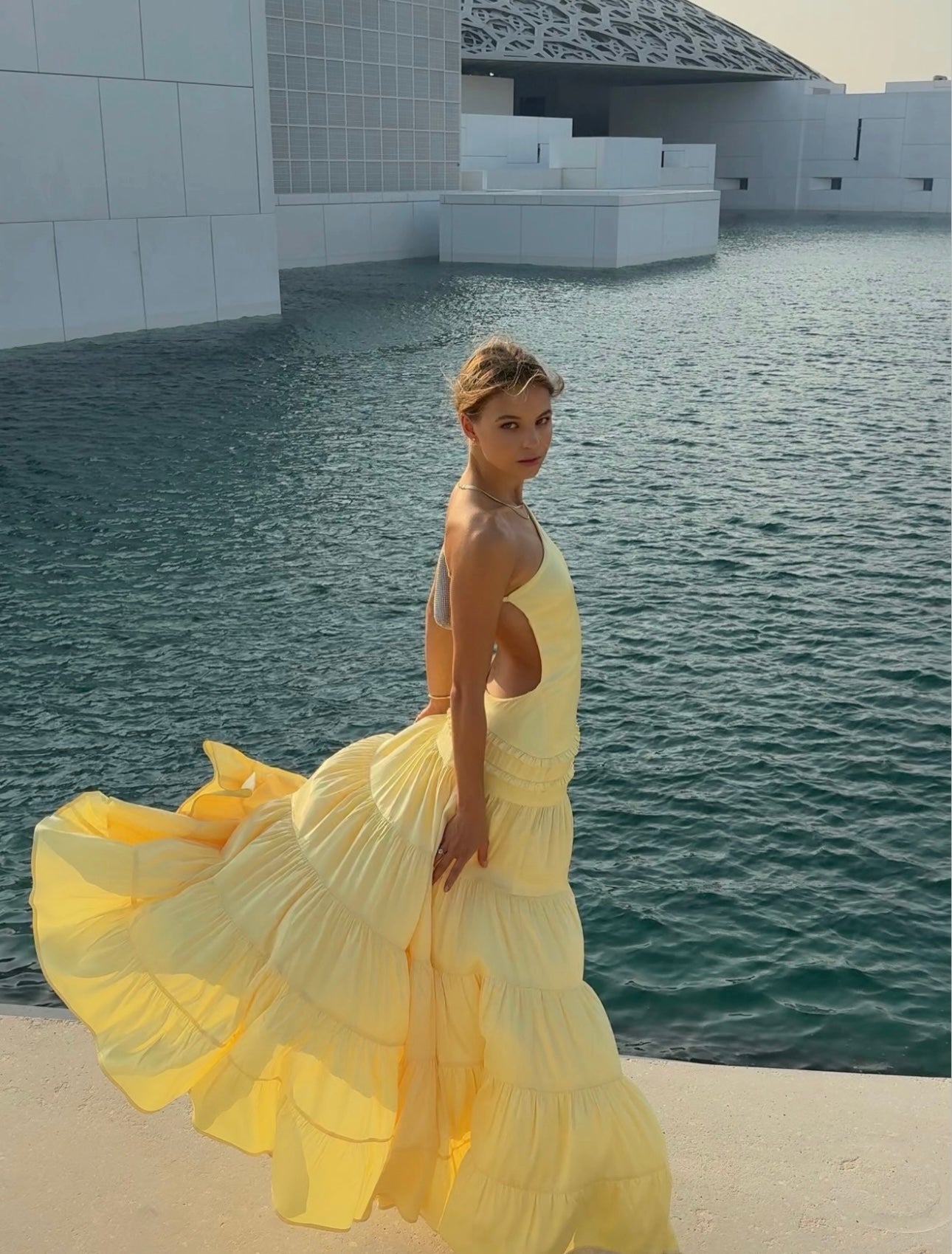 Fenity Athena Dress – HONEY HIRE BOUTIQUE